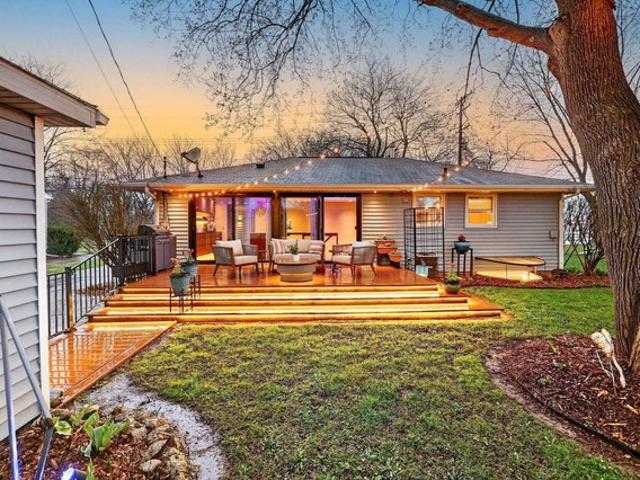 205 Pflaum Rd, Madison, WI 53716