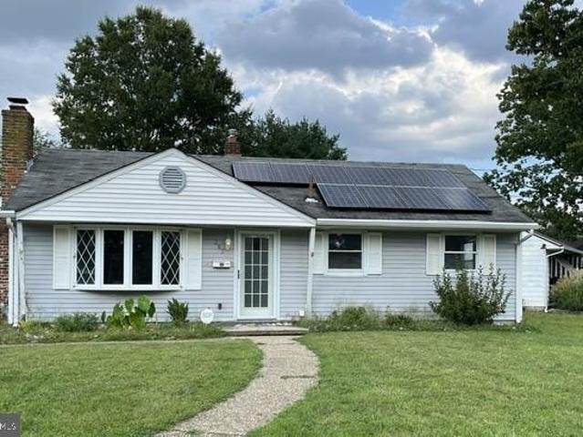 205 Phillips Ave, Magnolia, NJ 08049