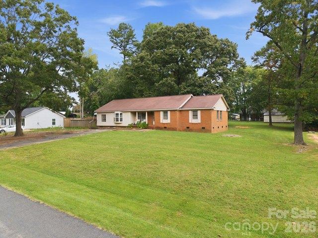 205 Pine Ct, China Grove, NC 28023