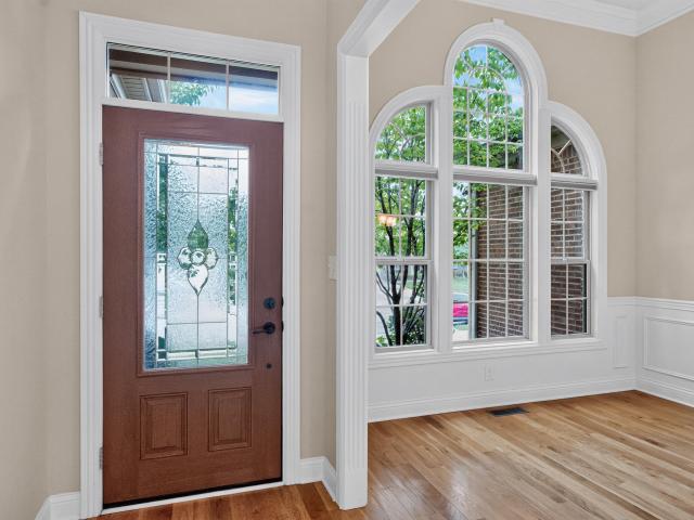 205 Red Oak Way