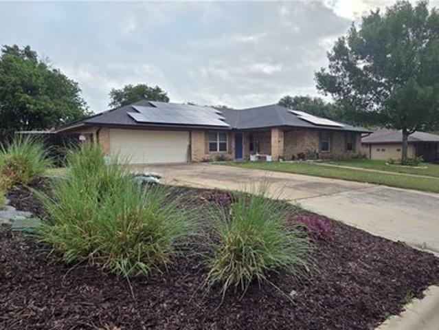 205 Red Oak Dr, Harker Heights, TX 76548