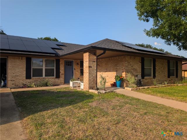 205 Red Oak Drive