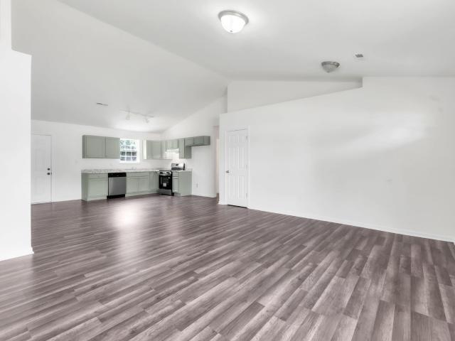 205 Riverbreeze Road