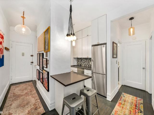 205 W 54TH Street 7G
