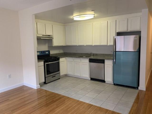 205 W 119Th St 2F, New York, NY