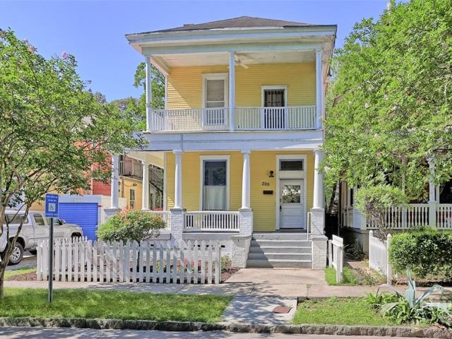205 W 35th Street