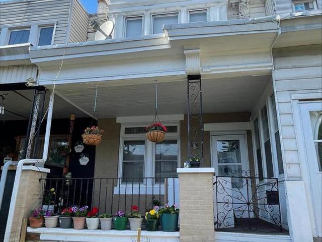 205 W Ashdale Street