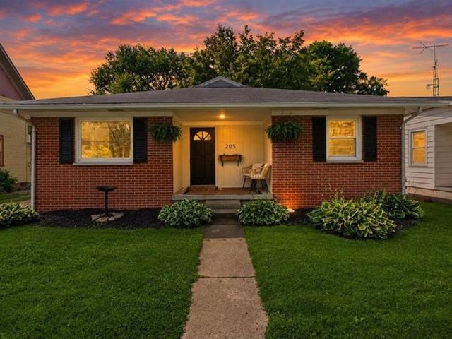 205 W Baird St, West Liberty, OH 43357