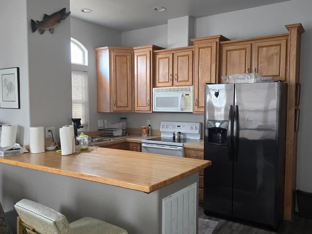 205 W BELL Road # 137