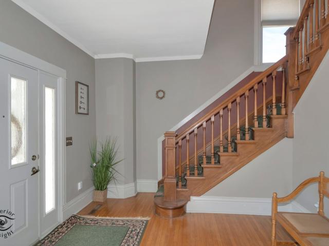 205 W Crawford Street