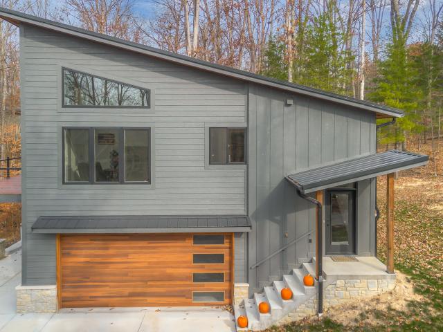 205 Woods Trail