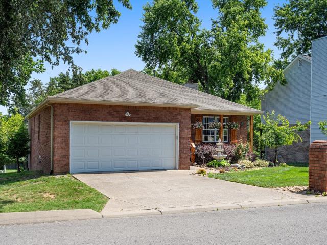 205 Waterview Dr