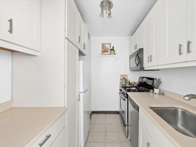 205 West End Avenue, New York, NY