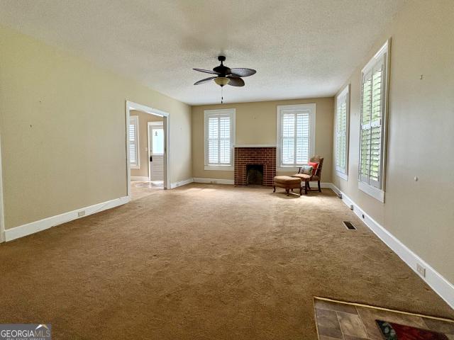 205 White Road