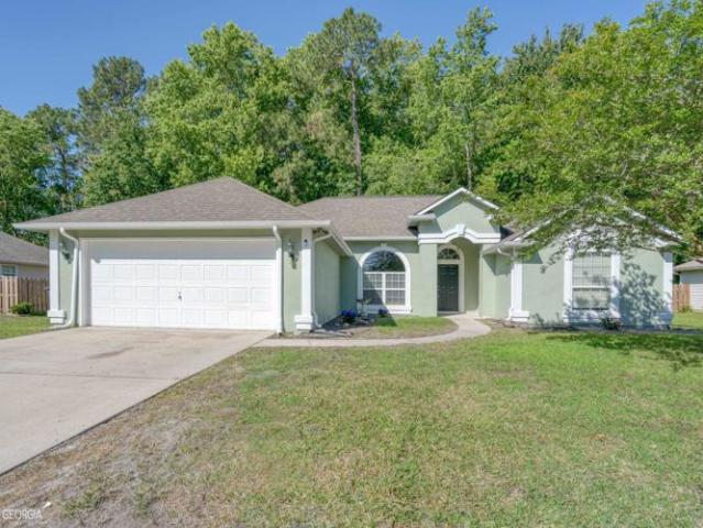 205 Wild Grape Dr, Saint Marys, GA 31558