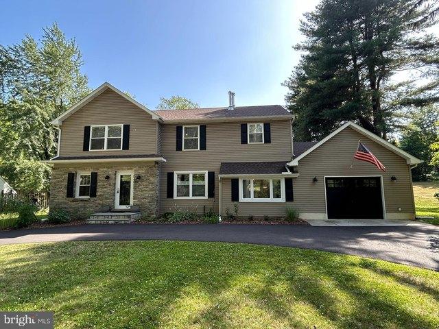 205 Taylorsville Rd, Yardley, PA 19067