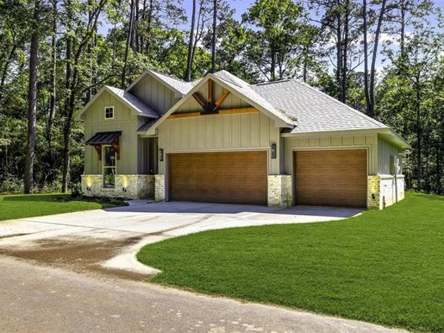 205 Tall Pne, Livingston, TX 77351