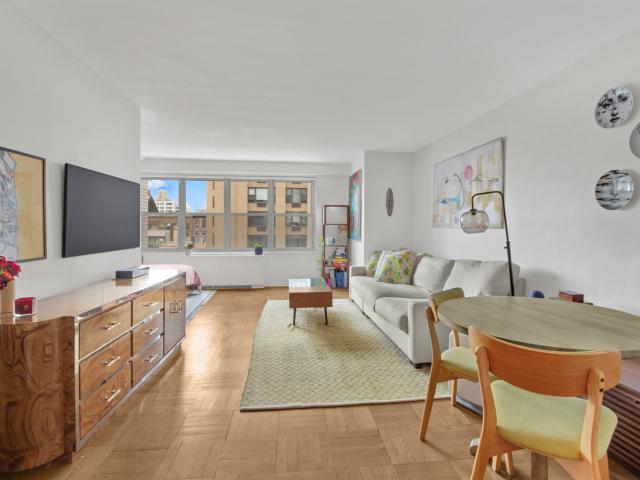 205 Third Avenue, New York, NY