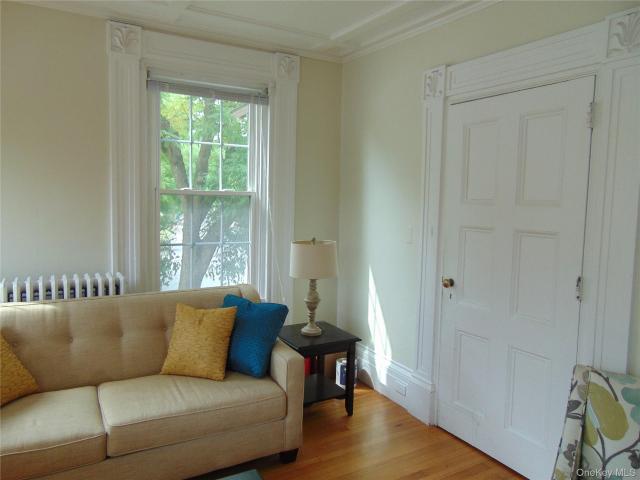 205 Union Street 1
