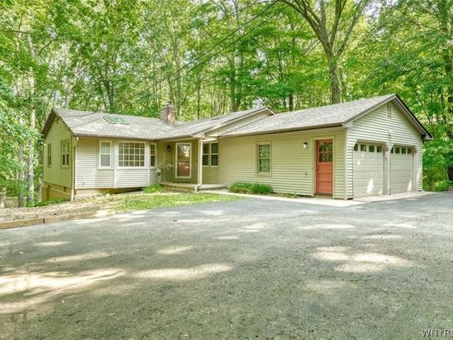 205 Van Voorhis Ave, Rochester, NY 14617