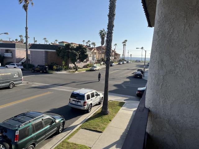 205A 3 Bedroom Apartment for Rent at 205 15th St, Huntington Beach, CA 92648 Downtown Huntington Beach