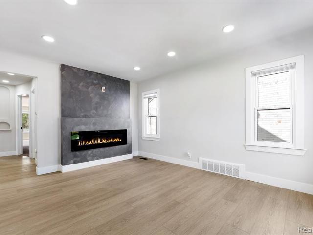 20640 Fleetwood Drive