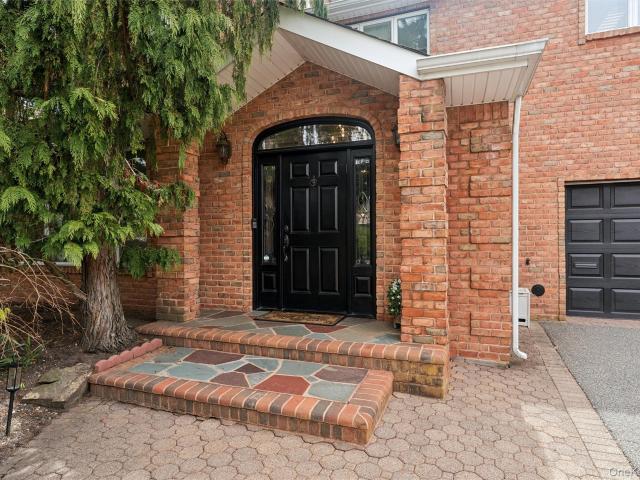 2064 Oliver Way, Merrick, NY 11566 | MLS #989914