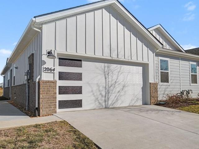 2064 Holmesburg Private Cir, Gallatin, TN 37066