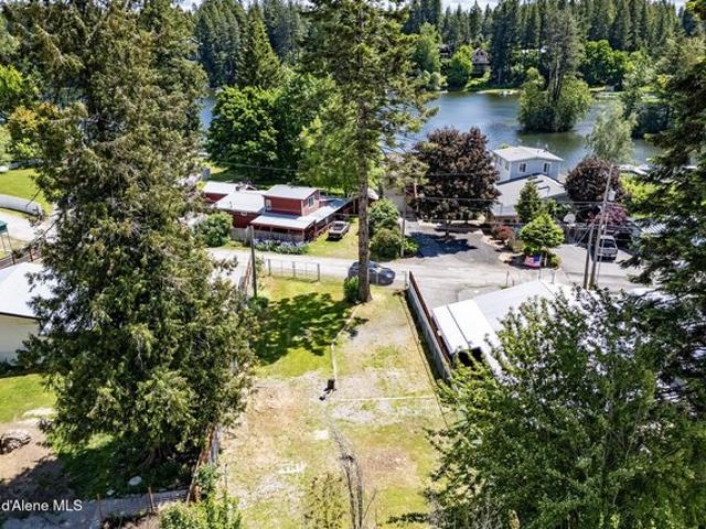 20653 N Altamont Rd, Rathdrum, ID 83858