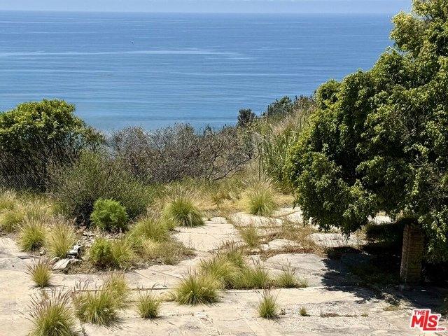 20654 Eaglepass Dr, Malibu, CA 90265