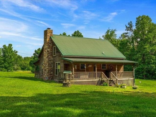 2065 Cobhill Rd, Irvine, KY 40336