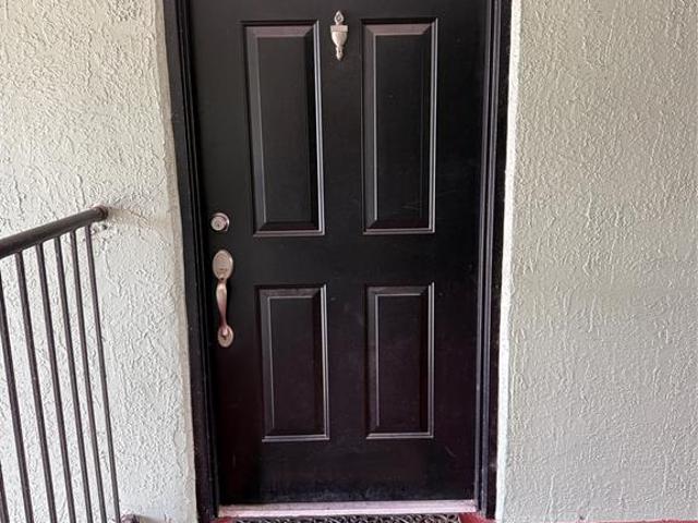 2065 Dixie Belle Dr, Unit 2065M, Orlando, FL 32812 | MLS #O6340 | Compass