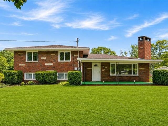 2065 Prospect Rd, Prospect, PA 16052
