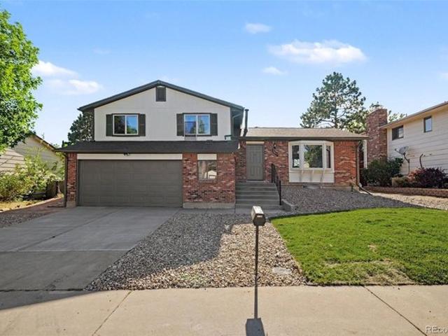 2065 S Rifle St, Aurora, CO 80013