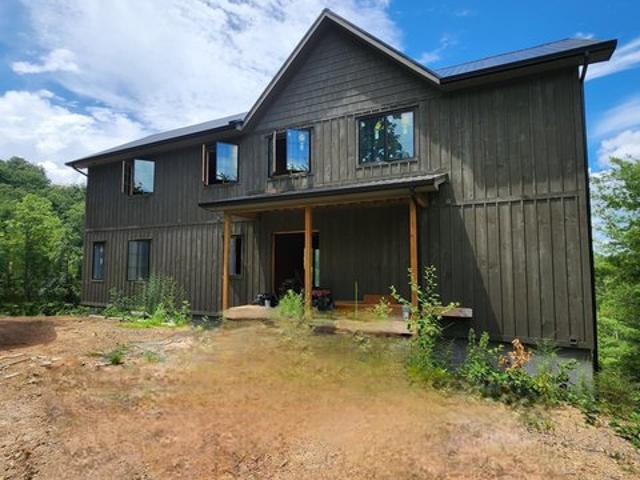 2065 Spurling Rd, Sevierville, TN 37862