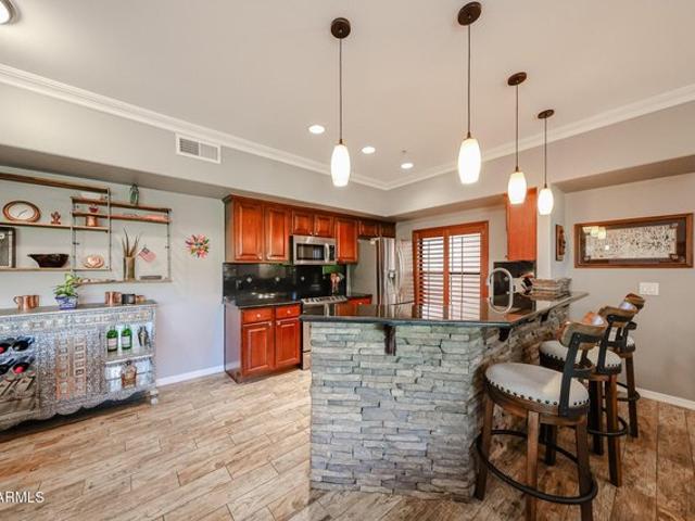 20660 N 40th St Unit 2032, Phoenix, AZ 85050