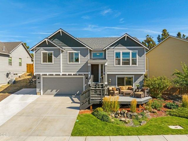 20665 Tango Creek Ave, Bend, OR 97701