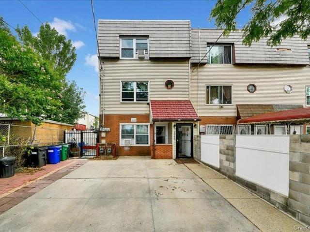 2066 Cicero Ave, Bronx, NY 10473