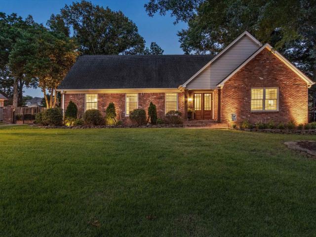 2066 knoll ln