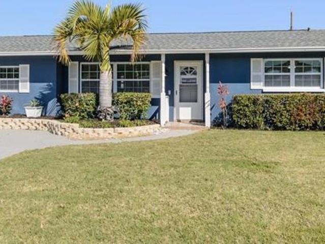 2066 S Druid Cir, Clearwater, FL 33764