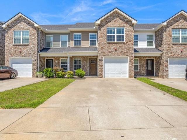 2067 Downstream Dr, Ashland City, TN 37015