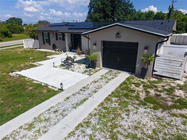 2067 E Barlington Dr, Deltona, FL 32725