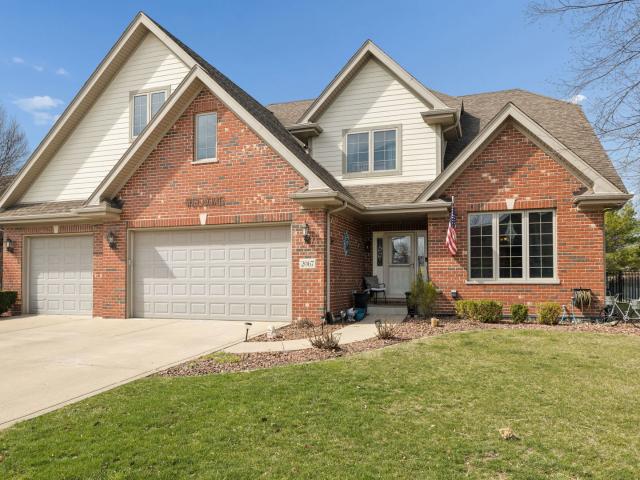2067 Edgeview Drive