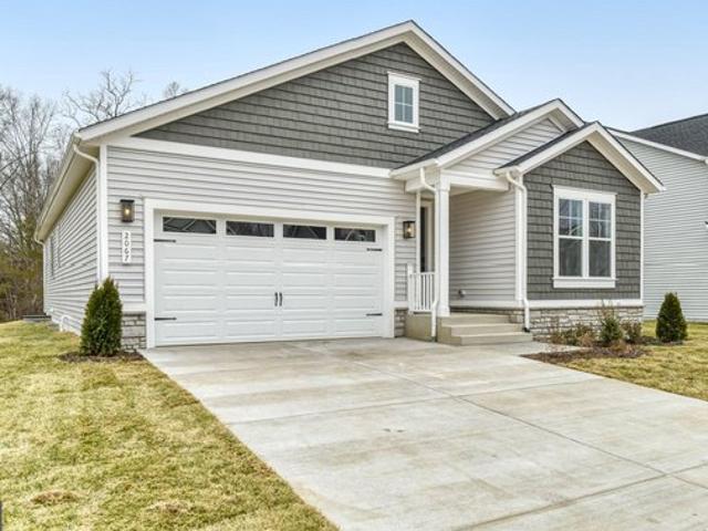 2067 Springvale Dr, Bealeton, VA 22712