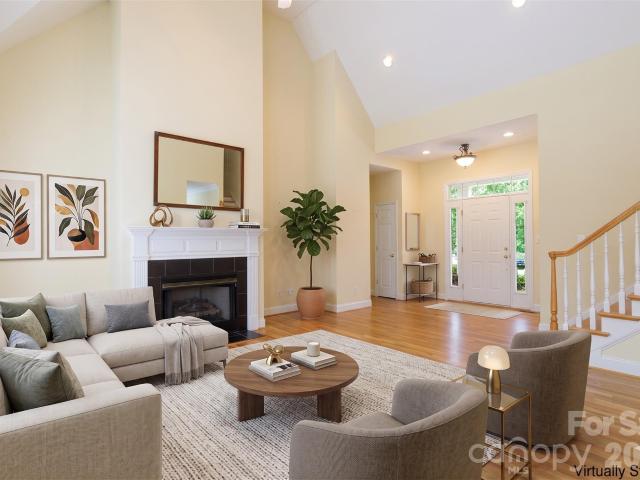 2067 Winding Oak Road