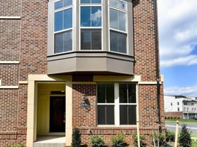 20686 Glenmont Ter, Ashburn, VA 20147