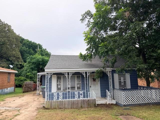2068 benford ave