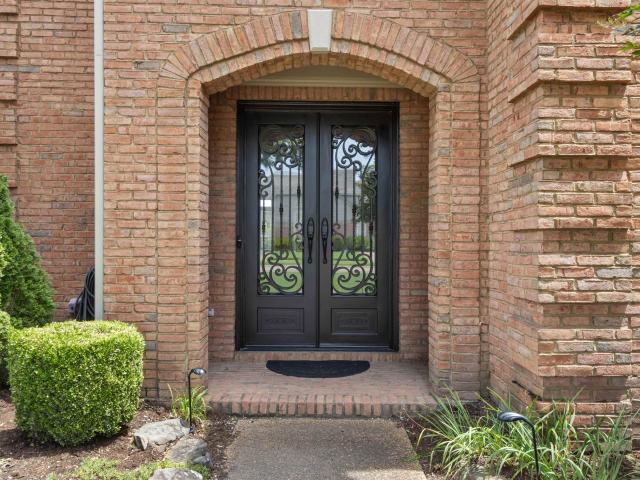 2068 dogwood garden dr