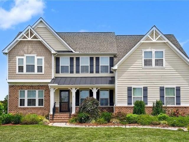2068 Roger McClung Ln, Virginia Beach, VA 23456
