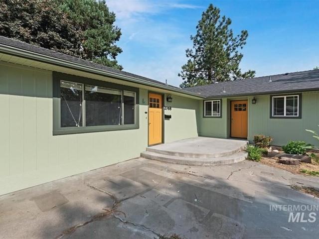 2068 S Crystal Way, Boise, ID 83706